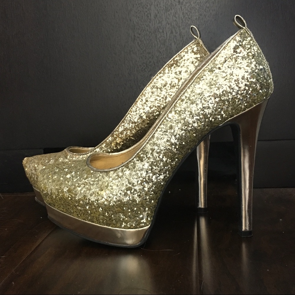 Gold Glitter Shoes - Gem